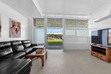 Inner City Style Living on Jellicoe! | Arizto